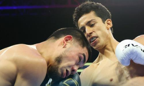 Бой непобеждённого чемпиона мира WBO закончился нокаутом. Видео - Бокс/ММА - Sports.kz